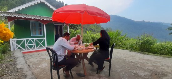 Sittong Homestay Get Fabulous View Of Kanchanjungha And Enjoy Beauty Of ...